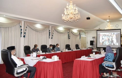 Setda Prov Kalteng - Sekda Kalteng Ikuti Rapat Koordinasi Bela Pengadaan Online Pemerintahan Daerah