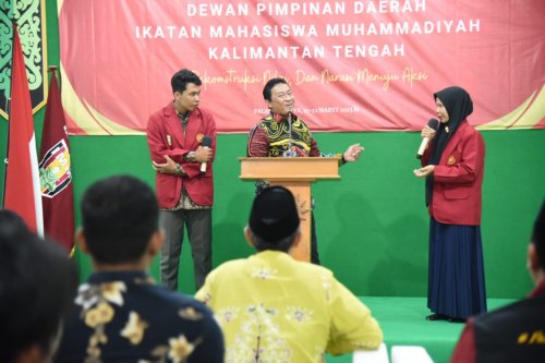 Setda Prov Kalteng - Buka Rakorda Ikatan Mahasiswa Muhammadiyah Kalteng, Wagub Edy Pratowo ...