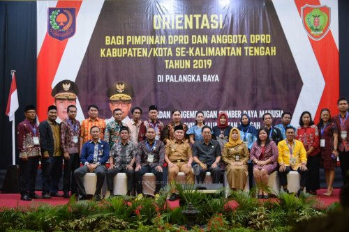 Setda Prov Kalteng - Gubernur Sugianto Resmi Buka Orientasi DPRD Se-Kalteng