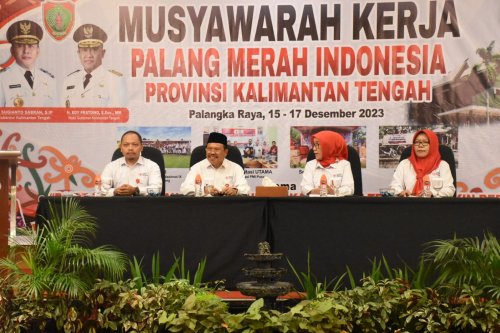 Setda Prov Kalteng - Sekda Buka Mukerprov PMI Kalteng Tahun 2023