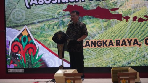 Setda Prov Kalteng - Sekda Nuryakin Hadiri Malam Ramah Tamah Bersama Asosiasi Profesi Teknologi ...