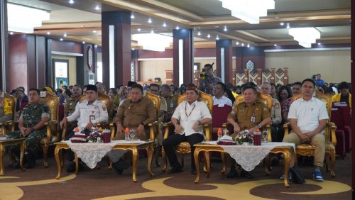 Setda Prov Kalteng - Wagub Edy Pratowo Resmi Buka Kegiatan Literasi Media bagi Pemilih Pemula
