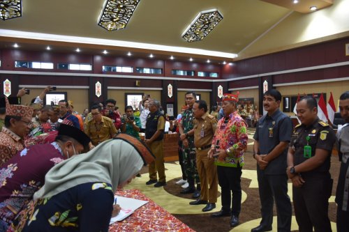 Setda Prov Kalteng - Gubernur dan Wagub Ajak Tokoh Masyarakat, Adat, dan Pemuda Jaga Kamtibmas ...