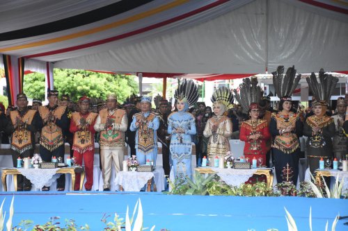 Setda Prov Kalteng - Gubernur Serahkan SK CPNS dan PPPK pada Peringatan Hari Jadi ke-68 ...