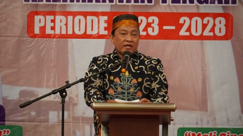 Setda Prov Kalteng - Wagub Edy Pratowo Hadiri Pelantikan BPW Kerukunan Keluarga Sulawesi Selatan ...