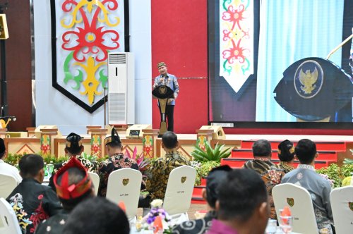 Setda Prov Kalteng - Gubernur Agustiar Sabran Ajak Semua Elemen Masyarakat Bekerja Bersama ...