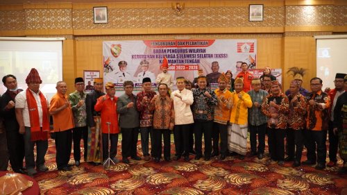 Setda Prov Kalteng - Wagub Edy Pratowo Hadiri Pelantikan BPW Kerukunan Keluarga Sulawesi Selatan ...