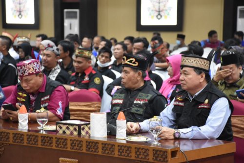 Setda Prov Kalteng - Gubernur dan Wagub Ajak Tokoh Masyarakat, Adat, dan Pemuda Jaga Kamtibmas ...