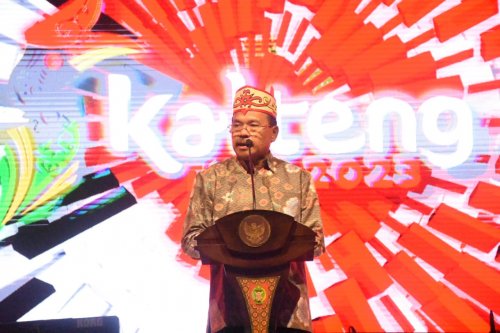 Setda Prov Kalteng - Sekda Nuryakin Tutup Kalteng Expo 2023